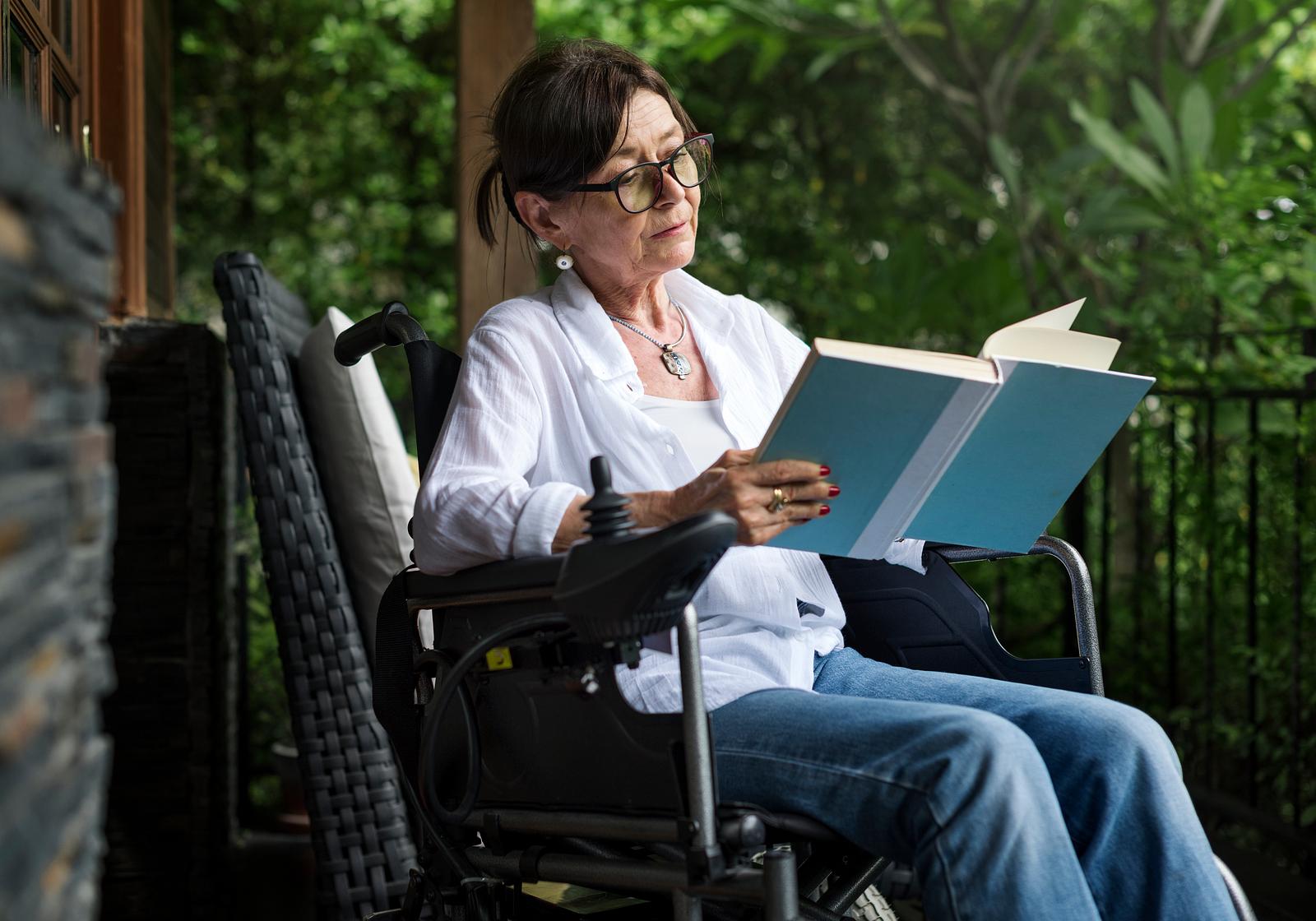 A Caucasian Woman Is Reading A Book Id 260176 Rawpixel