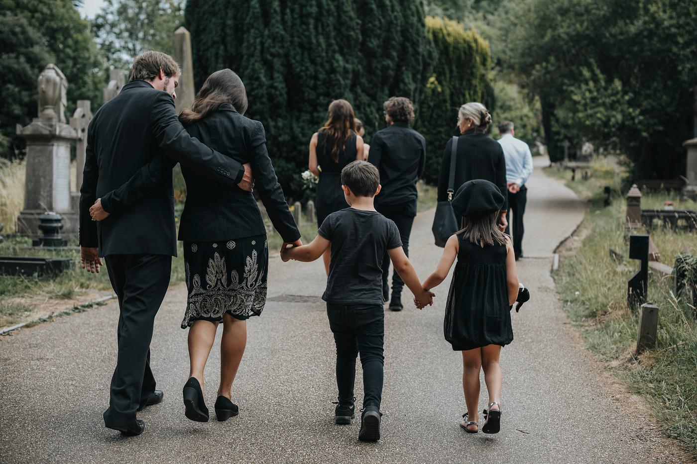 Family Grieving At Funeral Royalty Free Stock Photo 526817 family-grieving-at-funeral-royalty-free-stock-photo-526817