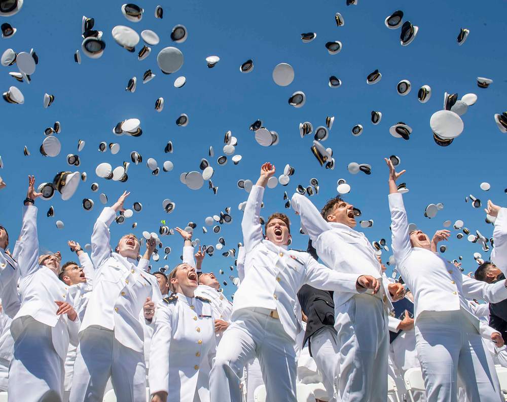 Graduation Cap Images Free Vectors PNGs Mockups Backgrounds graduation-cap-images-free-vectors-pngs-mockups-backgrounds