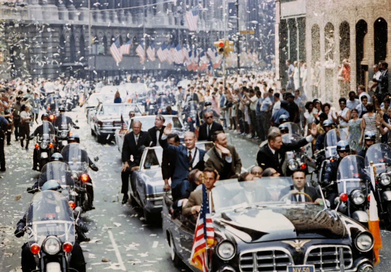 Moon landing photograph | Free public domain photo - 1207194 Moon landing photograph | Free public domain photo - 1207194