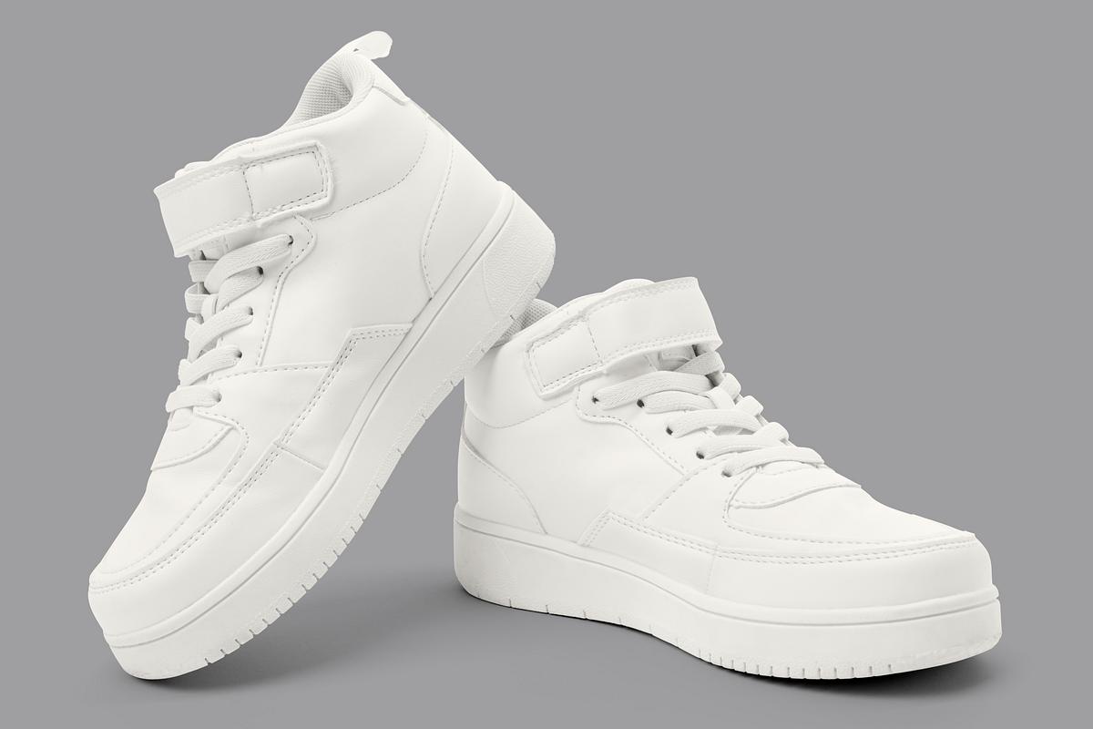 White High Top Sneakers Unisex Psd Mockup Rawpixel